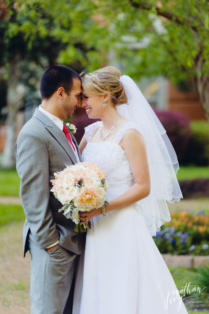 Kelsey + Rey Chateau Polonez Wedding - En Vogue Events